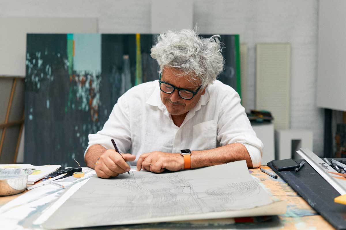 Samy Benmayor, pintor y escultor nacional: “Cuando la vocación es fuerte, fuerte, hay que ...